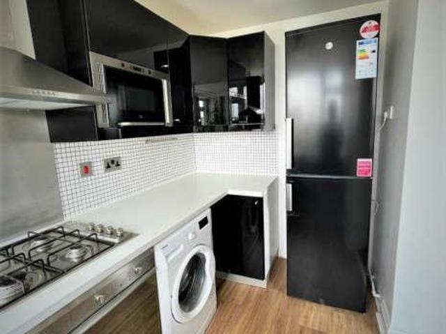 2 bed house to rent