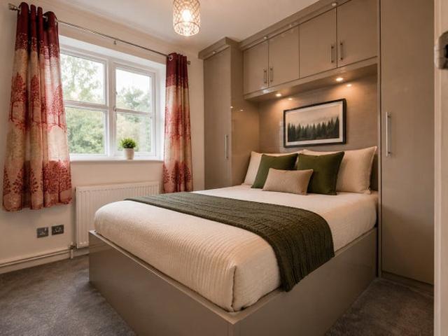 2 Bed House W Garden, Driveway in Dagenham