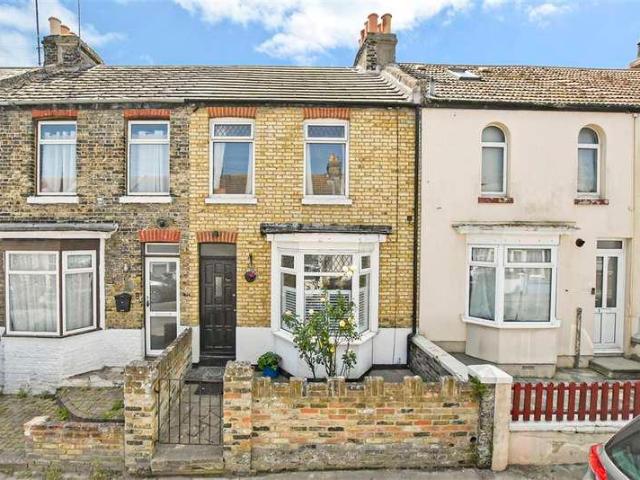 2 bed house for sale