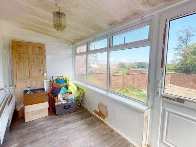 2 bed house for sale