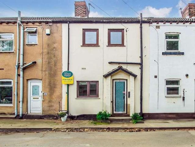 2 bed house for sale