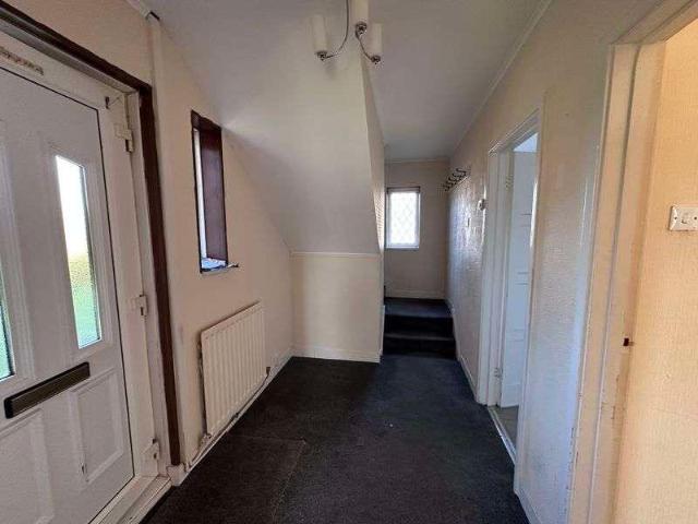 2 bed house for sale