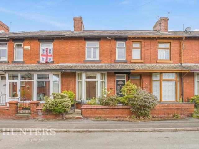 2 bed house for sale