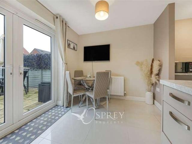 2 bed house for sale