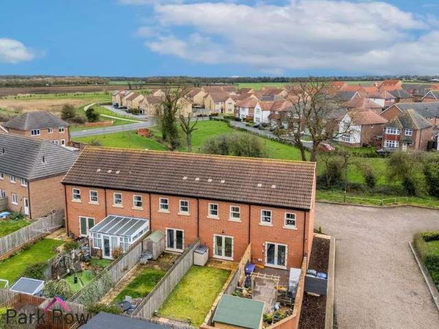 2 bed house for sale