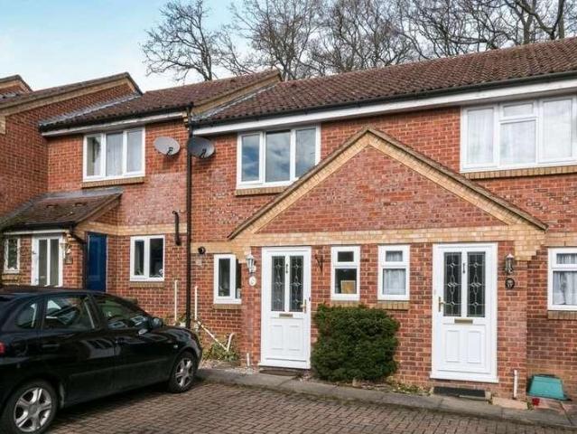 2 bed house for sale