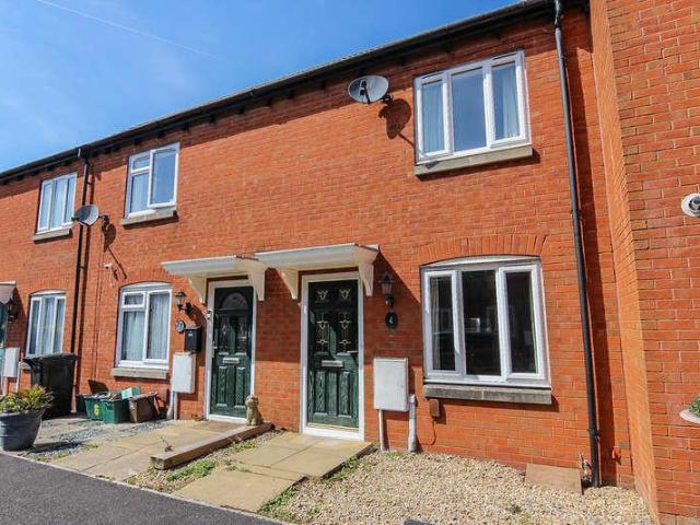 2 bed house for sale