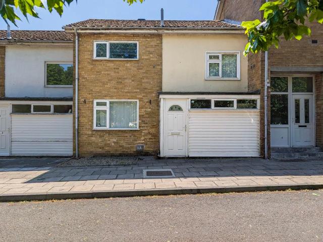 2 bed house for sale