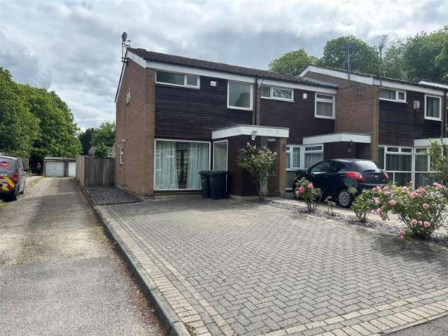 2 bed house for sale
