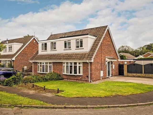 2 bed house for sale