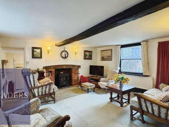 2 bed house for sale