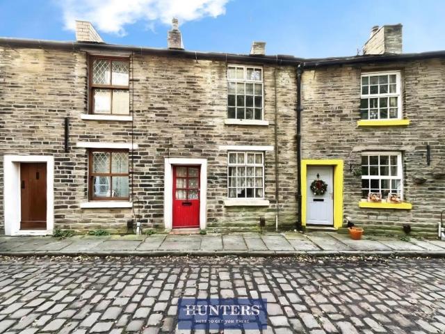 2 bed property for sale