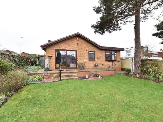 2 bed house for sale