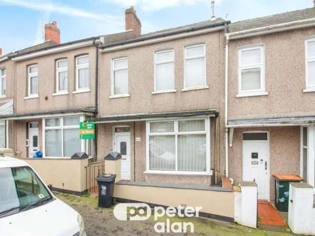 2 bed house for sale