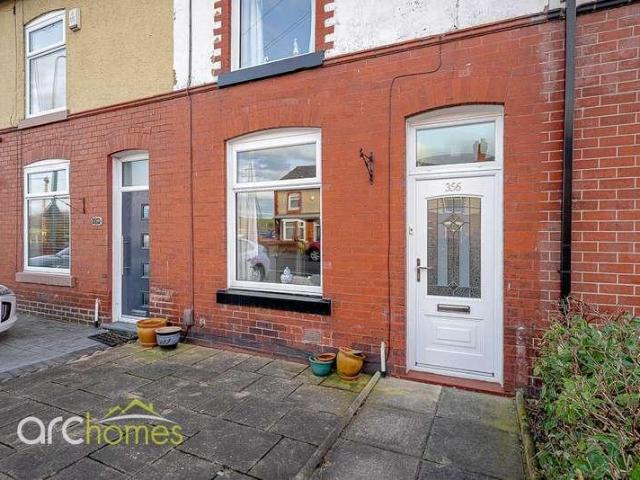 2 bed house for sale
