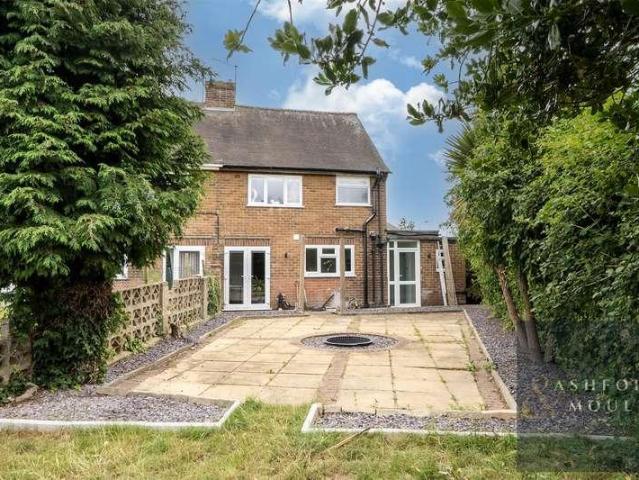 2 bed house for sale