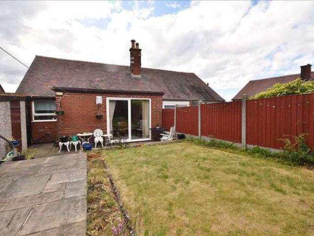 2 bed house for sale