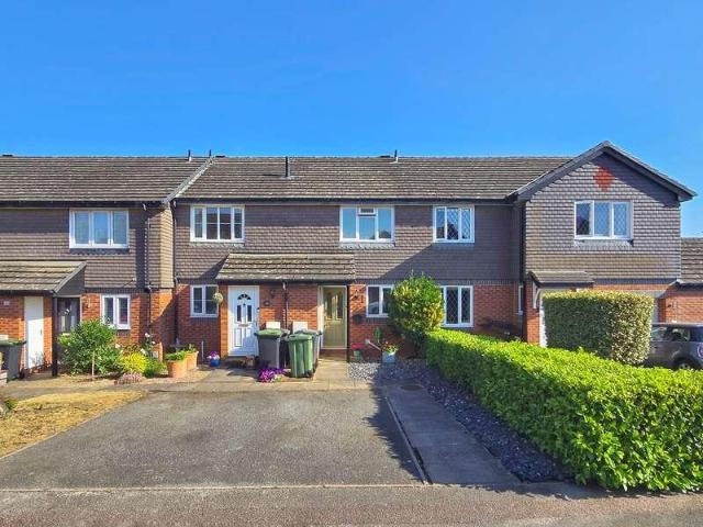 2 bed house for sale