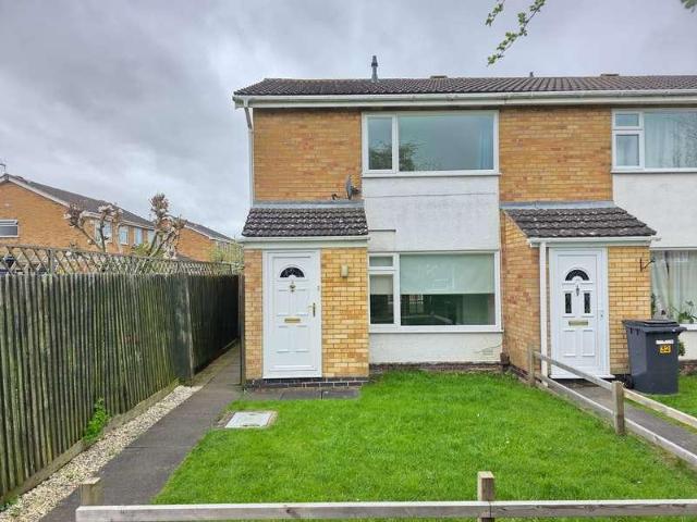 2 bed house for sale