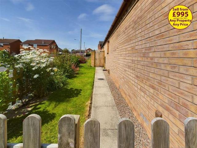 2 bed house for sale