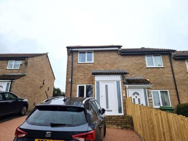 2 bed house for sale
