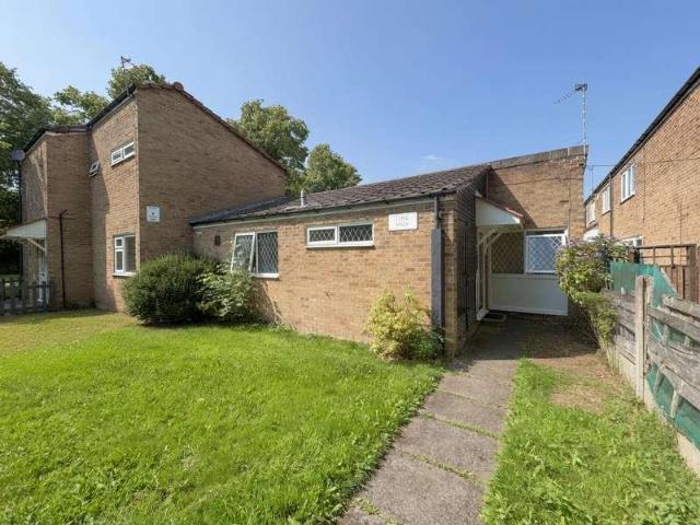 2 bed house for sale