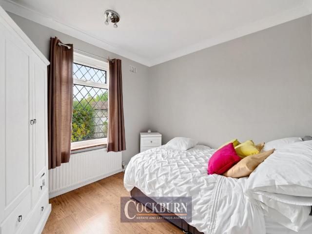 2 bed house for sale
