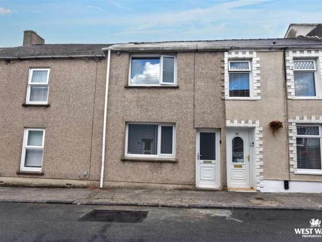 2 bed house for sale