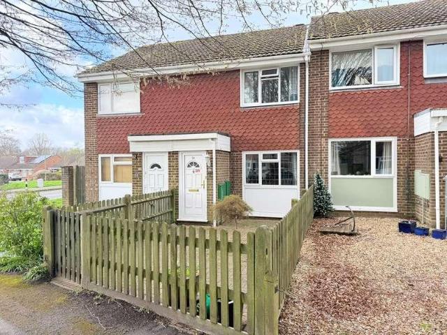 2 bed house for sale