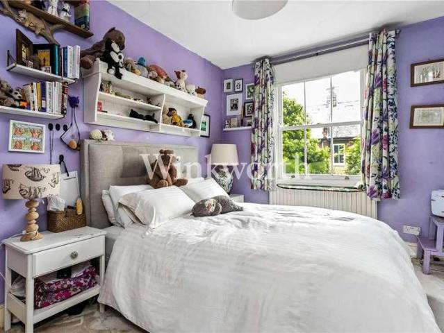 2 bed house for sale