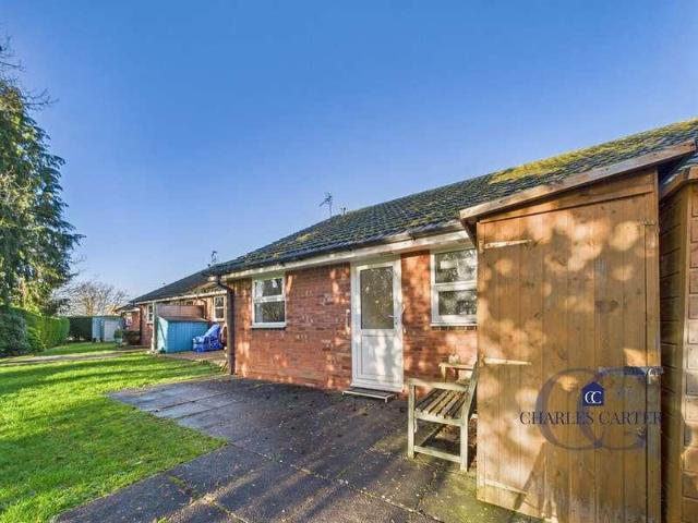 2 bed house for sale