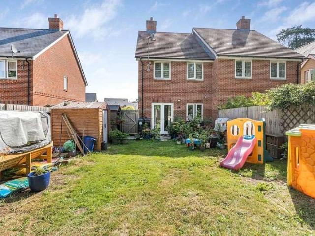 2 bed house for sale