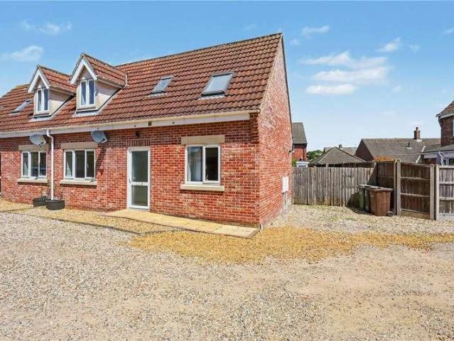 2 bed house for sale