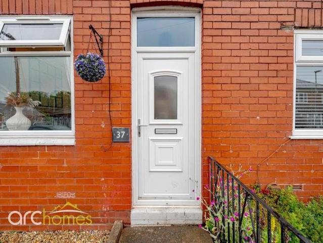 2 bed house for sale