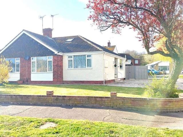 2 bed house for sale