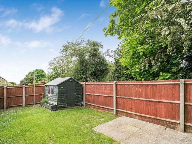 2 bed house for sale