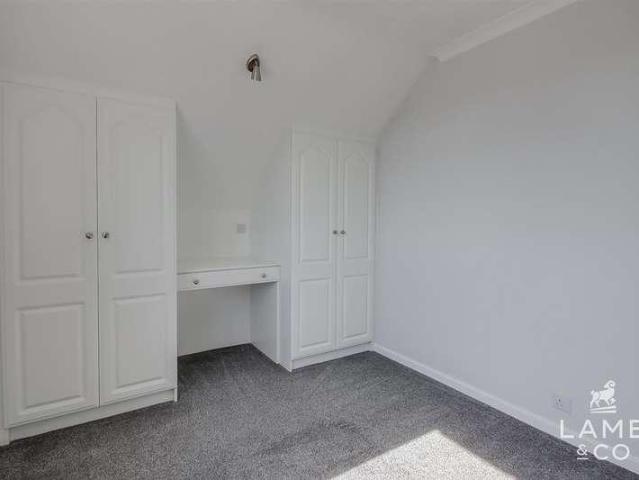 2 bed house for sale