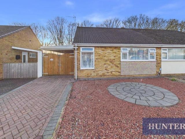 2 bed house for sale