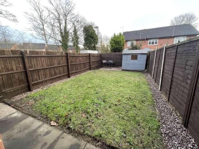 2 bed house for sale