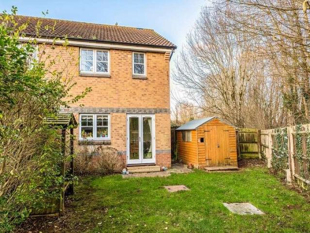 2 bed house for sale