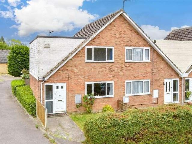 2 bed house for sale