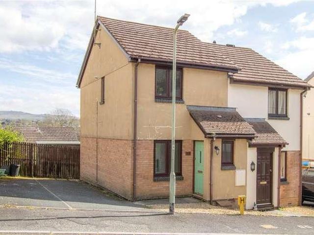 2 bed house for sale