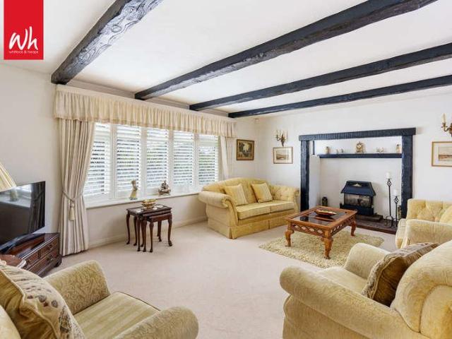 2 bed house for sale