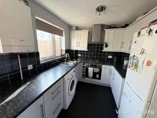 2 bed house for sale