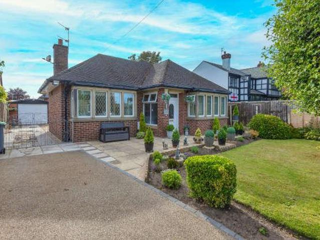 2 bed house for sale