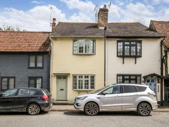 2 bed house for sale