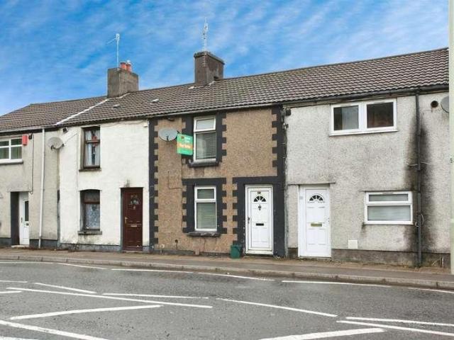 2 bed house for sale
