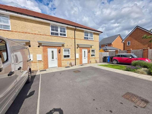 2 bed house for sale