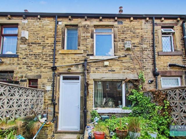 2 bed house for sale
