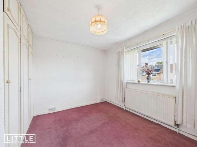 2 bed house for sale